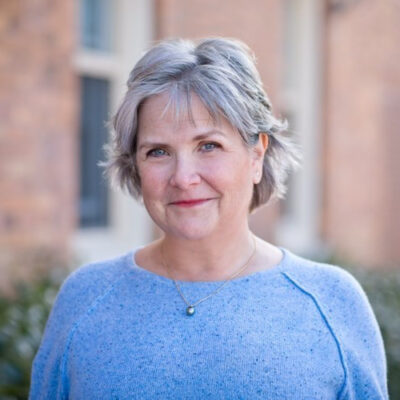 A Five Minute Quickie with Anna E. Collins - Romance By The Book