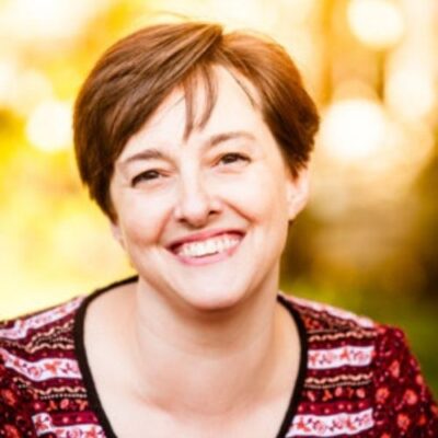 A Five Minute Quickie with Anna E. Collins - Romance By The Book